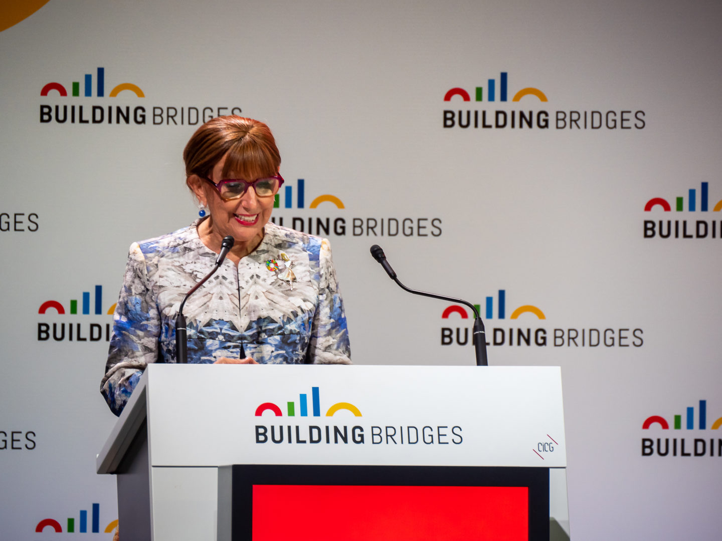 Building Bridges : Aligning Finance with Sustainability - Gallery