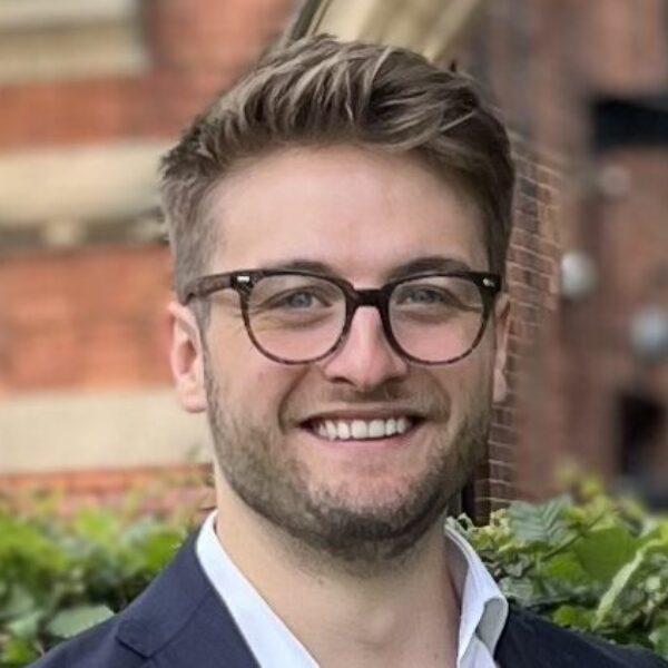 Building Bridges : Aligning Finance with Sustainability - Meet the ...