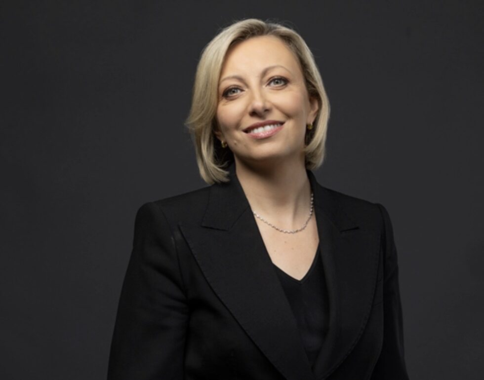 Francine Lacqua - Building Bridges