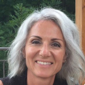 Lisa Petrovic - Building Bridges