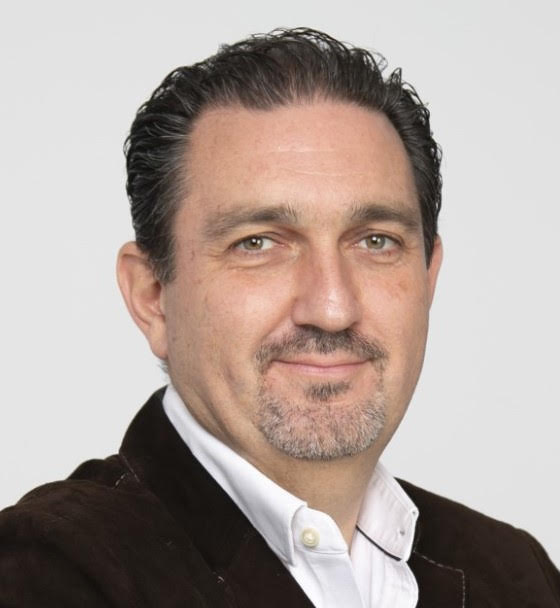 Tony Goldner - Building Bridges