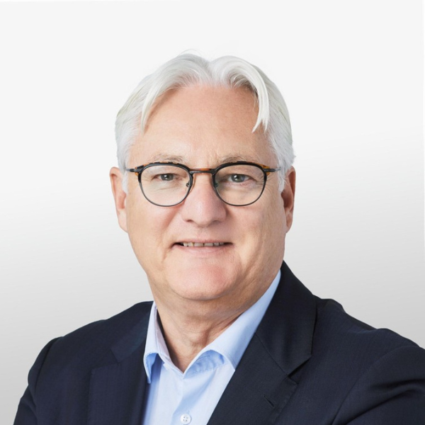 Peter Voser - Building Bridges