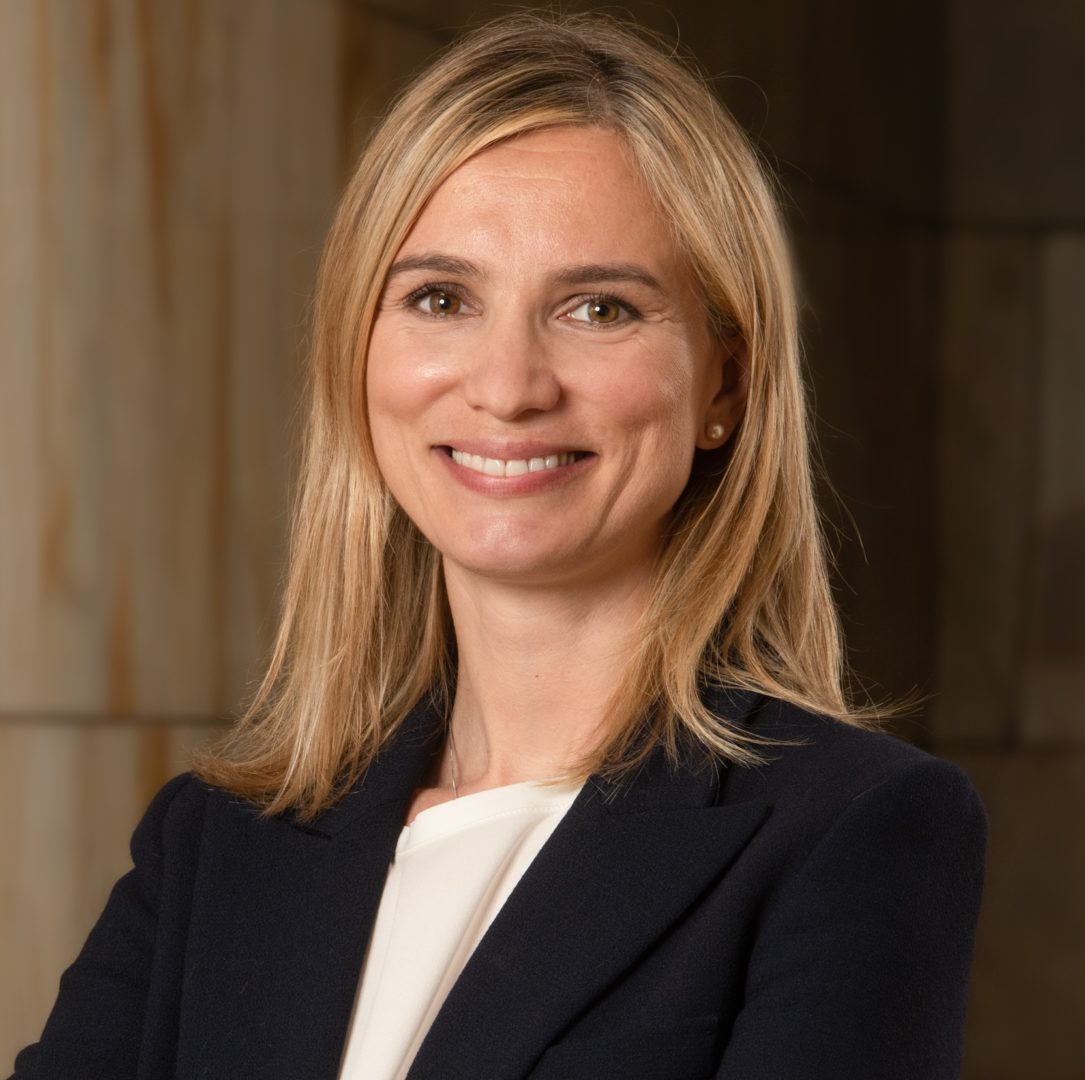 Federica Calvetti - Building Bridges