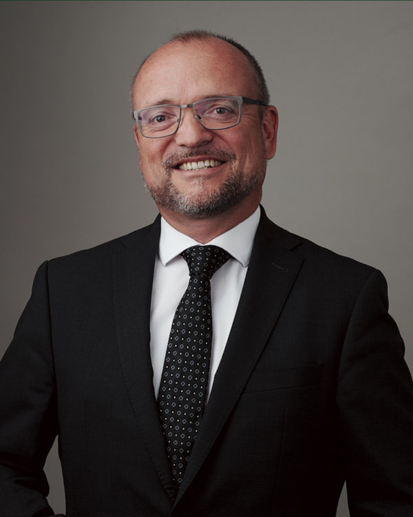 Dominique Habegger - Building Bridges