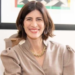 Alejandra Botero - Building Bridges