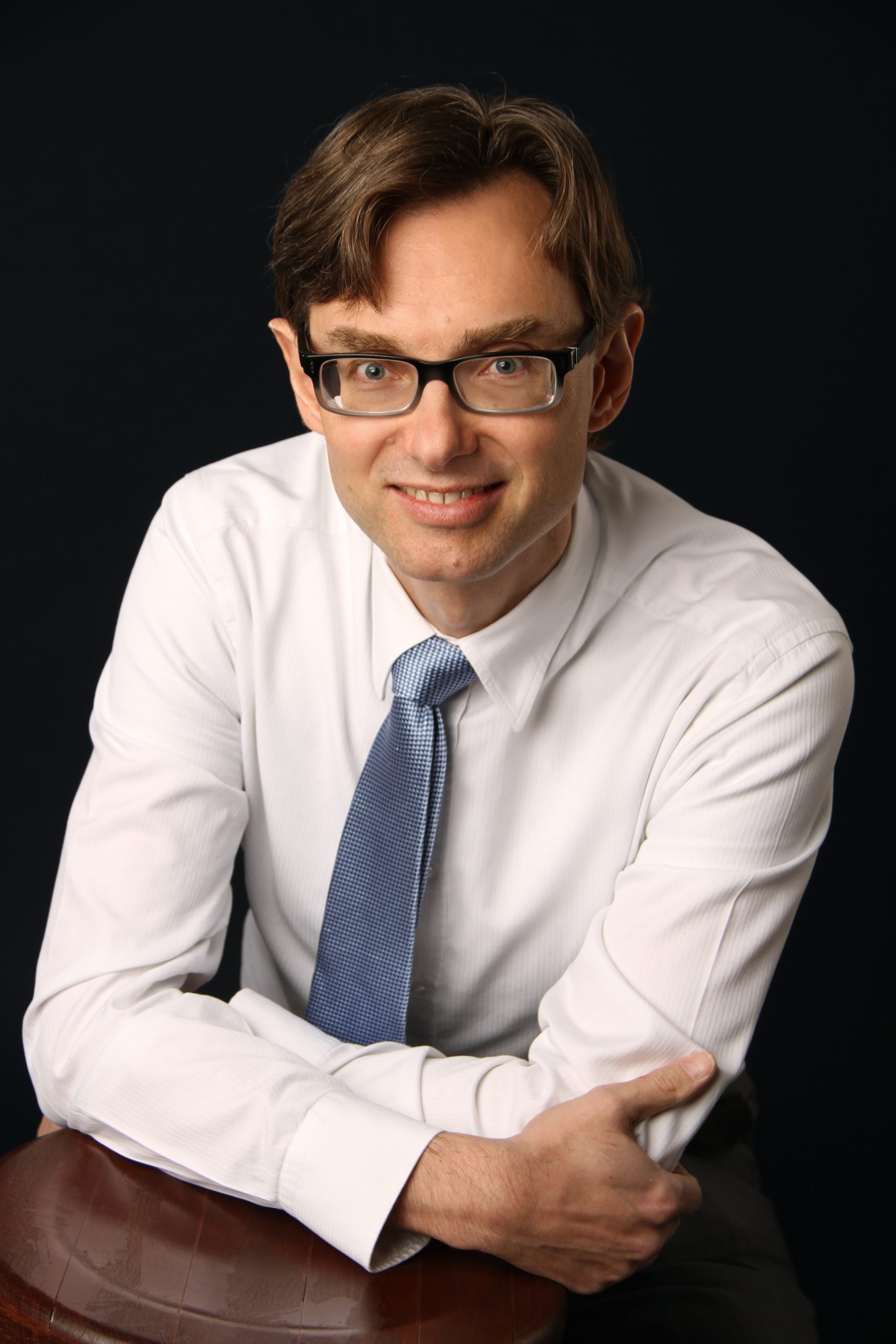 Maximilian Martin - Building Bridges