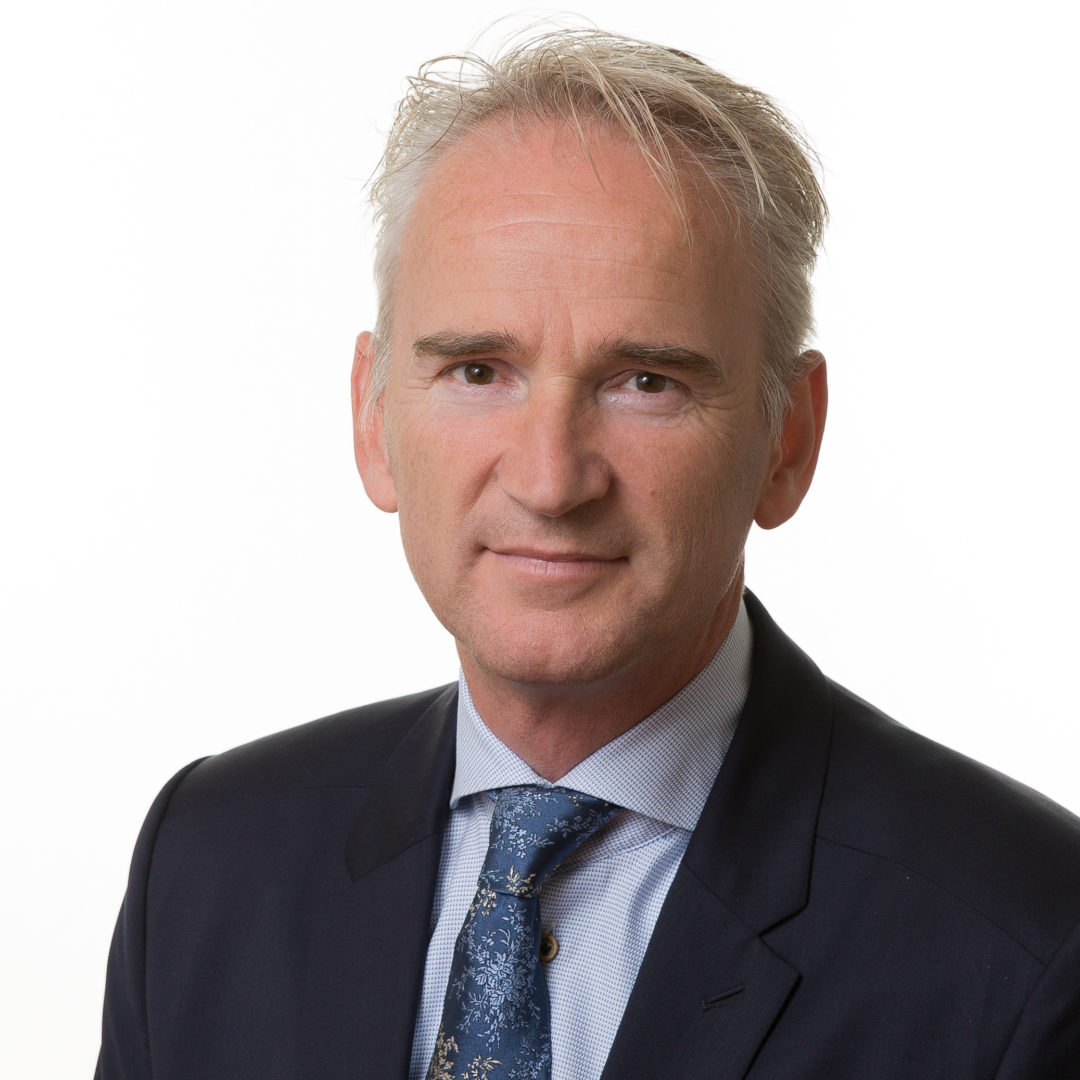 Ruurd Brouwer - Building Bridges